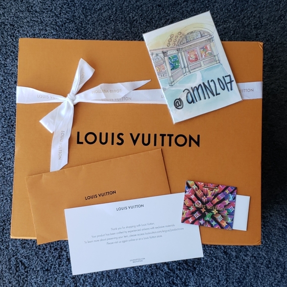 Louis Vuitton | Bags | Louis Vuitton Gift Box And Lv Ribbon W Gift Tag ...